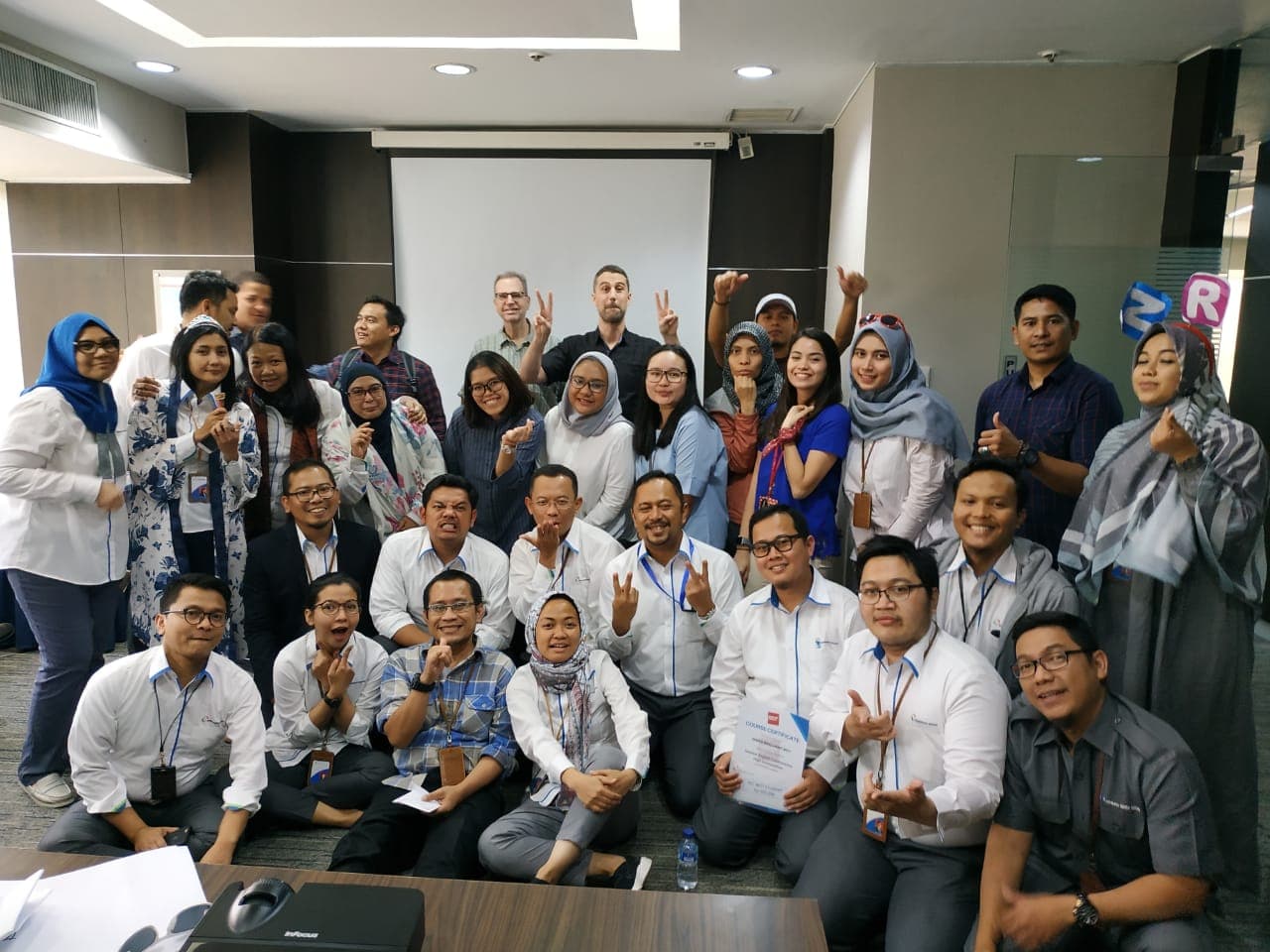 about us - Englishcoach